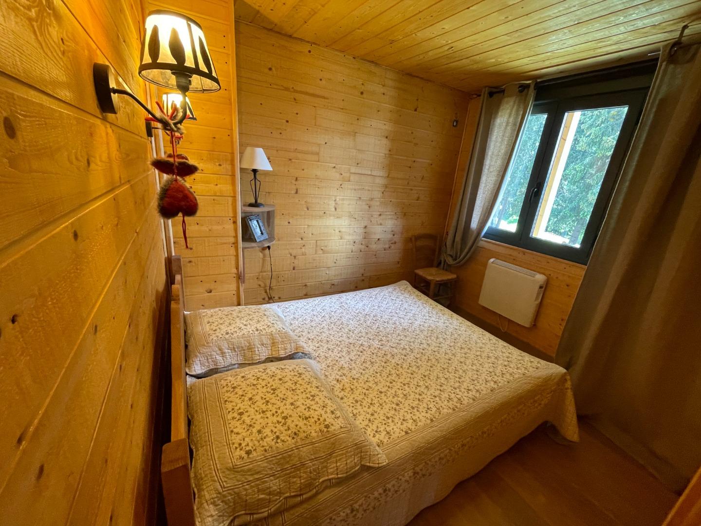 Location Chalet individuel Les Silènes Logement 8 personnes dans Chalet ...