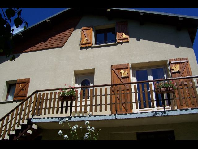 Location Chalet individuel la Couloumine Formiguères - 9945 | Chalet ...
