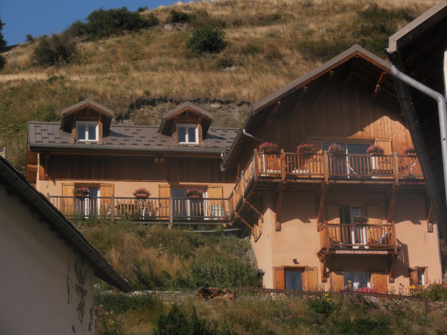 Vente Abries Chalet individuel Vallée du Queyras Chalet" Passagers des ...